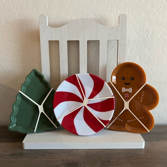 Target | Holiday | Target Bullseyes Christmas Plates Tree Peppermint ...
